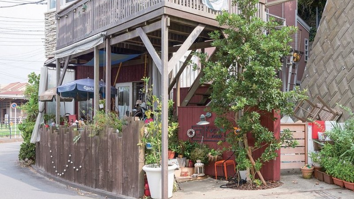 café KopiLuwak - newcal - 京急沿線おでかけサービス